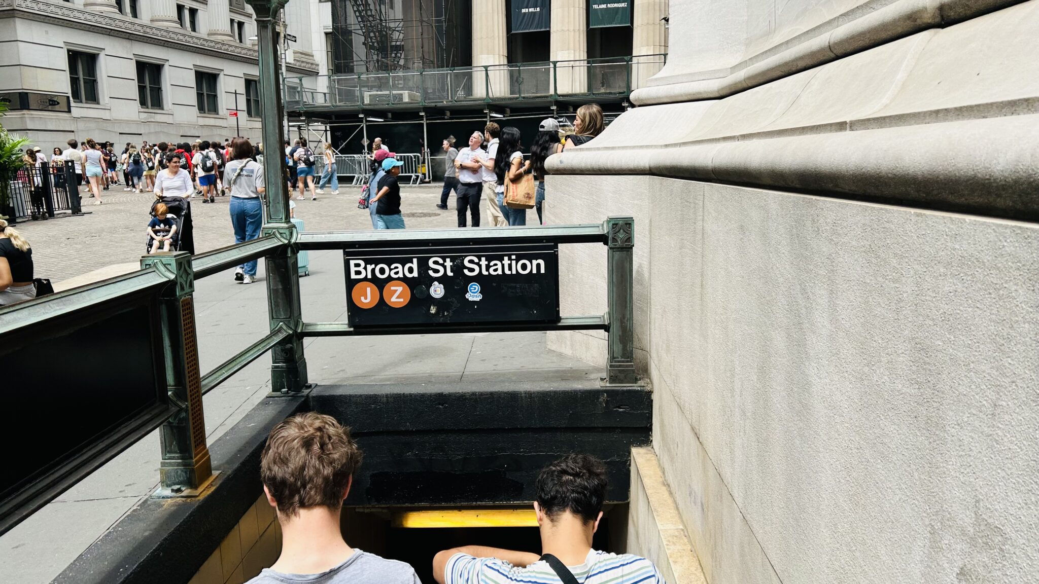 Broad St. (Line J) – Chelsea's Corner